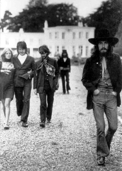 Messageboard For Love Fans - Unseen Beatles--the Last Photo Shoot!!